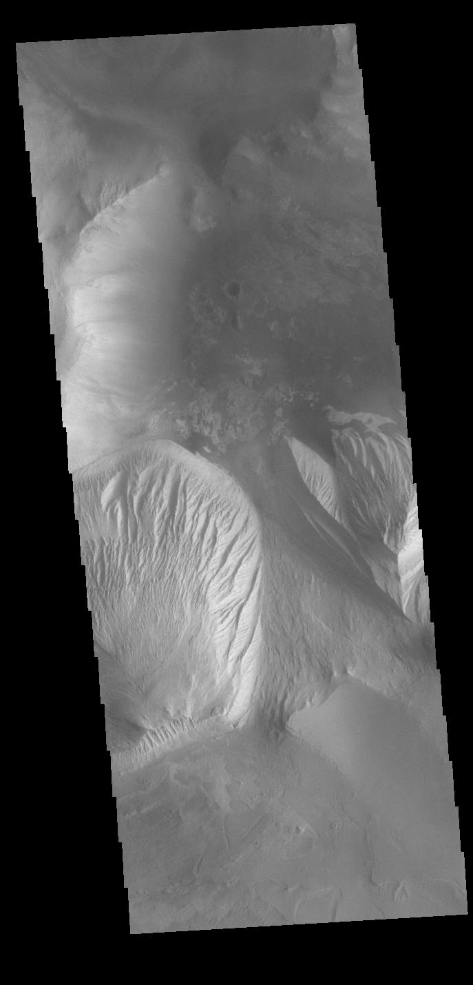 Candor Chasma – NASA Mars Exploration