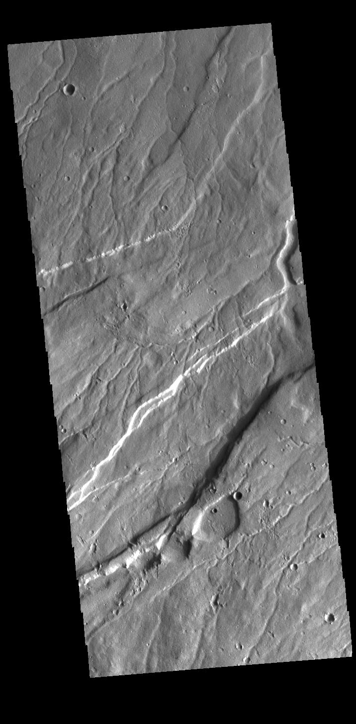 Ravius Valles – NASA Mars Exploration